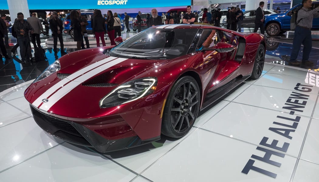 Ford GT: What You Need to Know About the 2017 Model