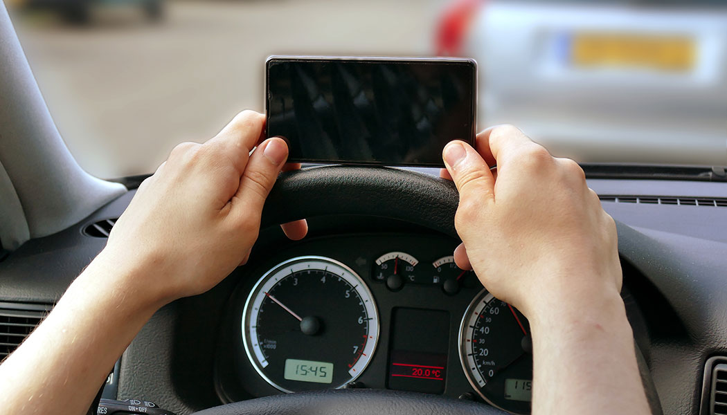Texting and Driving: New App Lets You Rat on Distracted Drivers